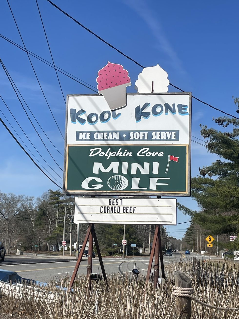 Dolphin Cove Mini Golf - Kool Kone